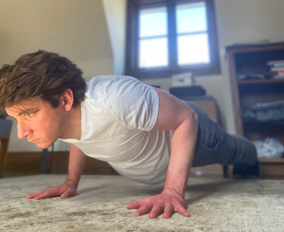 Push-up-Challenge: Kevin will 1 Million Liegestütze machen - FITBOOK