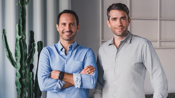 „Urban Sports Club“-CEOs: »Plötzlich 'Naked Yoga' im Livestream - FITBOOK