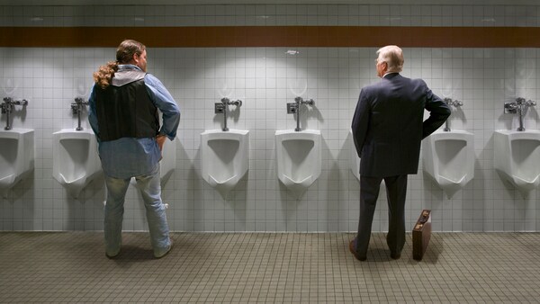 Paruresis: Was man gegen eine schüchterne Blase tun kann - FITBOOK