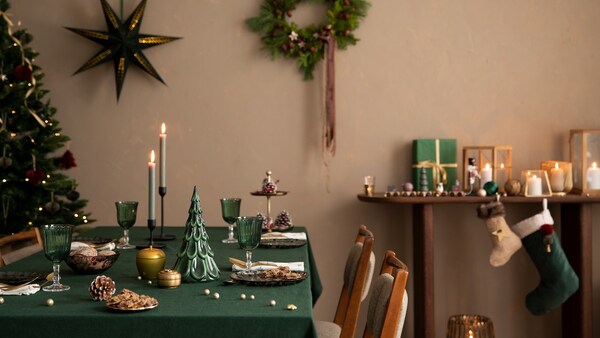 Das sind die Weihnachtsfarben 2024