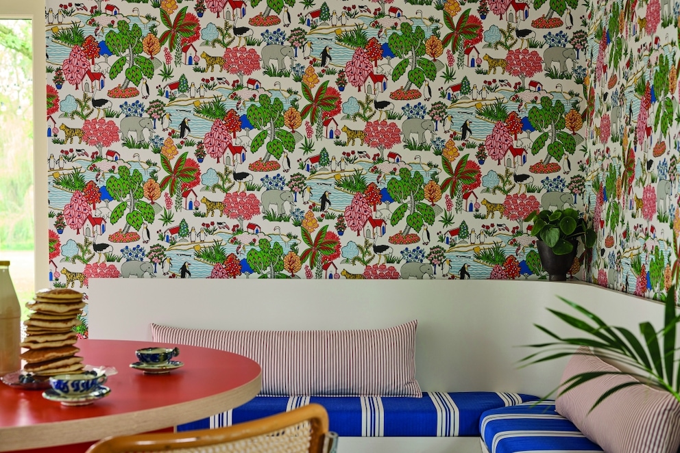 „Little Greene“ launcht neue Tapeten-Kollektion „Storybook Papers“