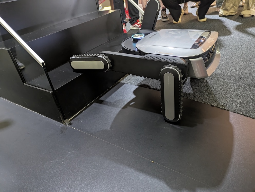 Saugroboter Cyber X von Dreame kann Treppen steigen - myHOMEBOOK