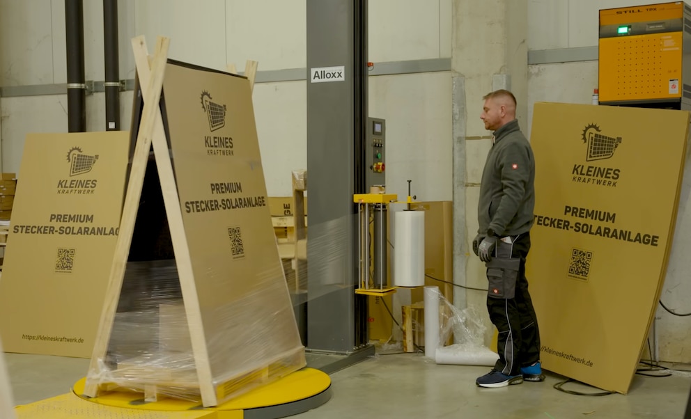 Balkonkraftwerk 2000 Watt mit Speicher: Quattro XL für 1199 Euro