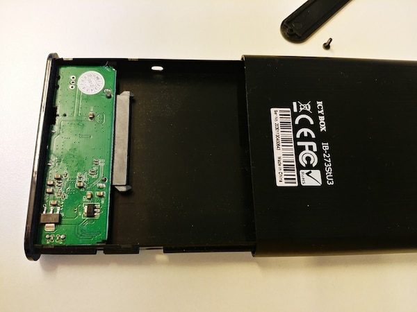 So bauen Sie aus alten Festplatten eine externe Festplatte