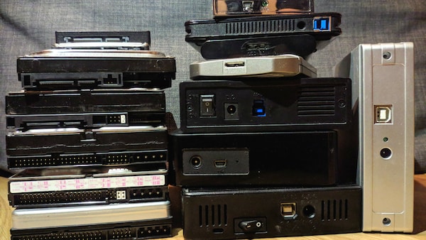 So bauen Sie aus alten Festplatten eine externe Festplatte