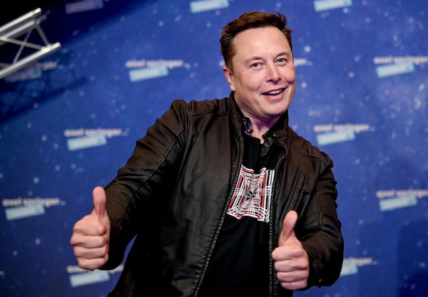 Die Geschichte des Aufstiegs von Elon Musk - TECHBOOK