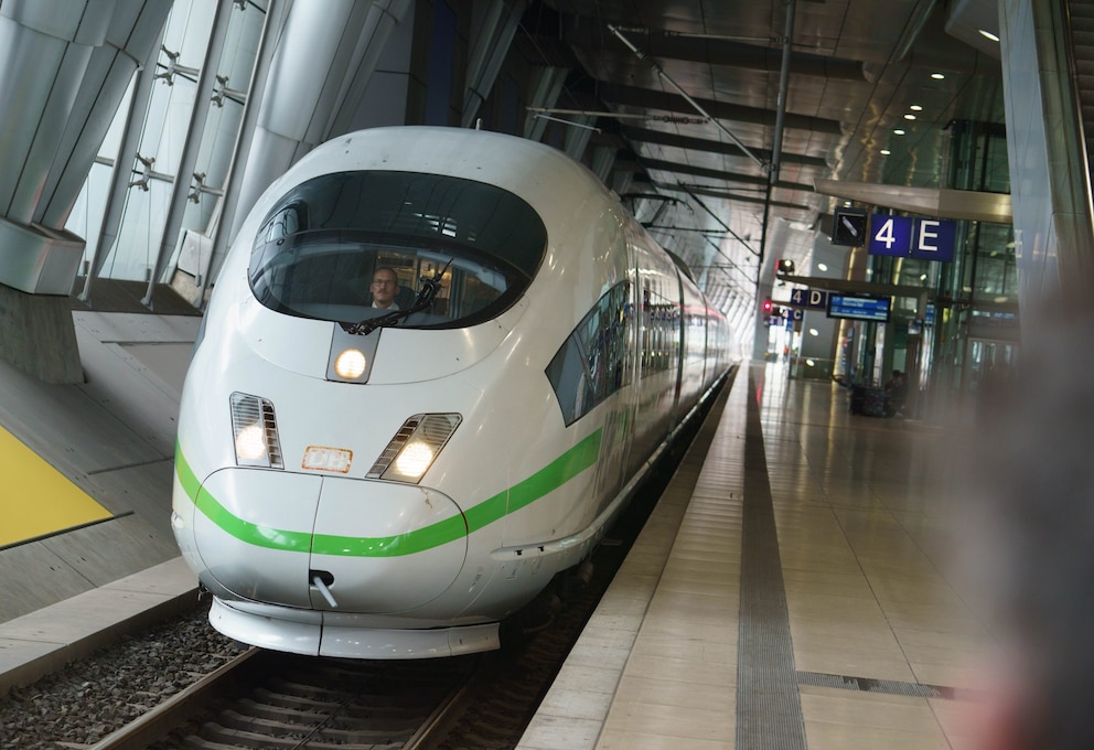 Deutsche Bahn: Überblick der ICE-Sprinter-Verbindungen - TRAVELBOOK